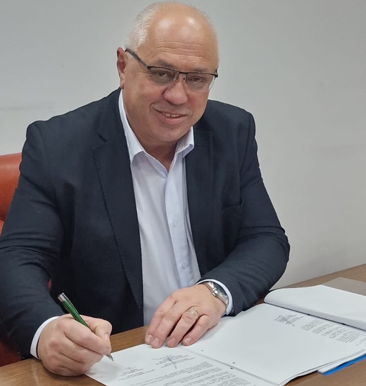 Primarul Marian Toader a mai adăugat în agenda de lucru, un proiect GIS ...